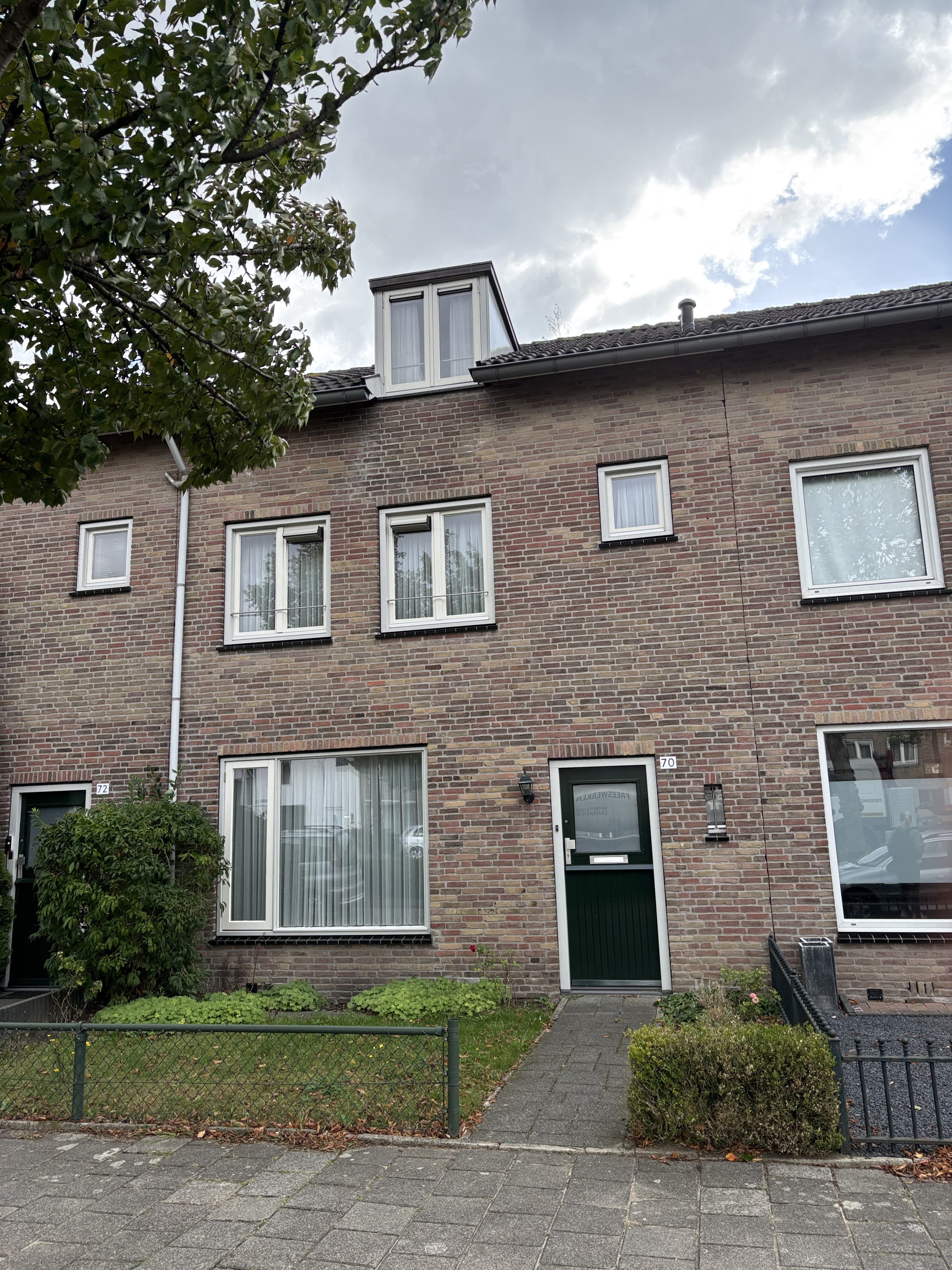 Sociale huurwoning: Uiverlaan 70, Helmond [sociale-huurwoning.com]